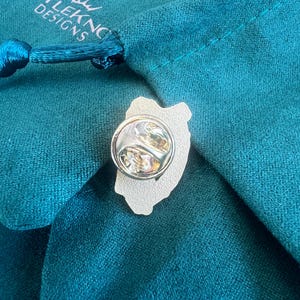 Irish Harp Suit Pin Gold Handcrafted Celtic Accessory Unique Gift for ...