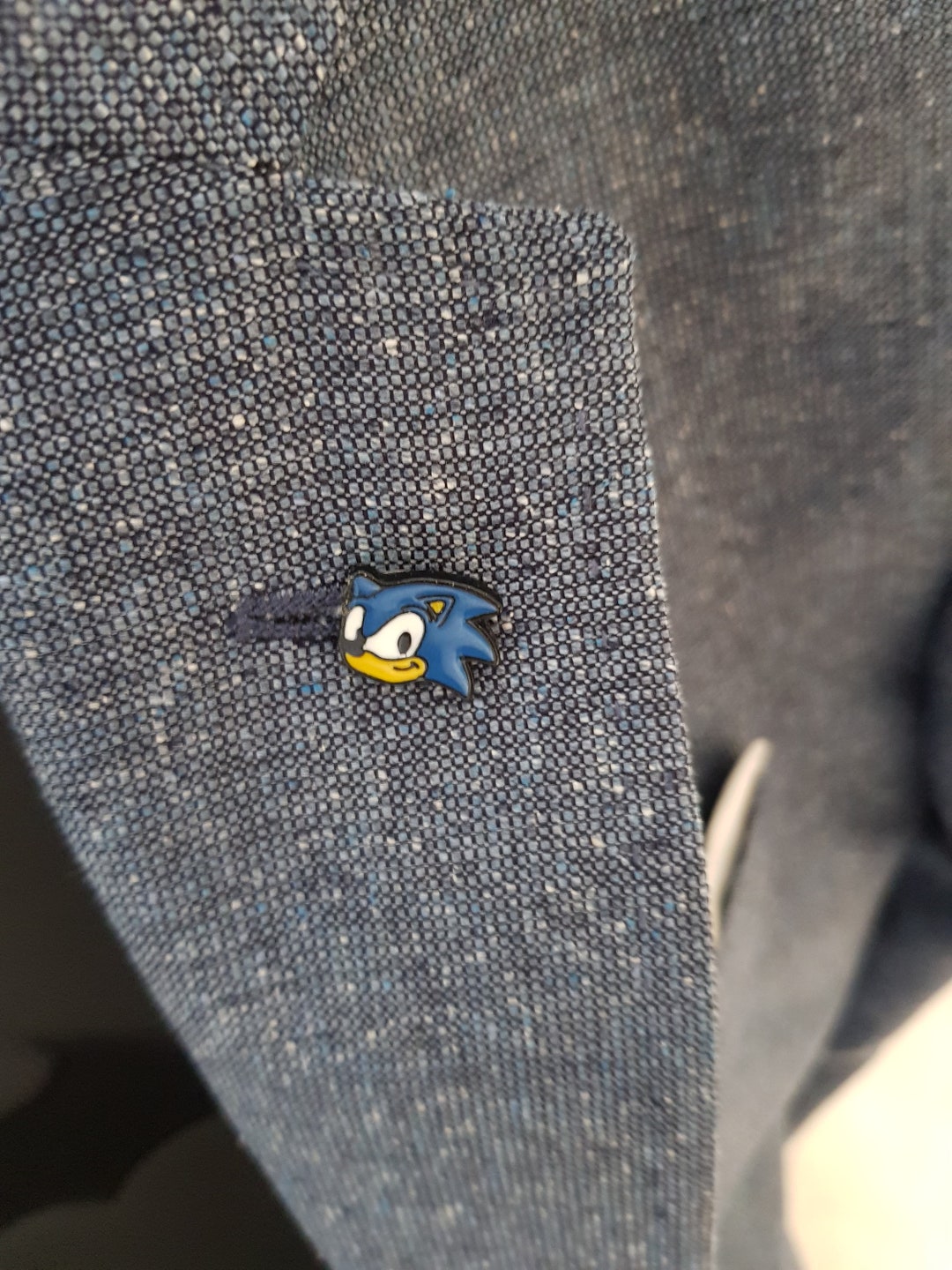 Sonic the Hedgehog Suit Pin/lapel Pin - Etsy