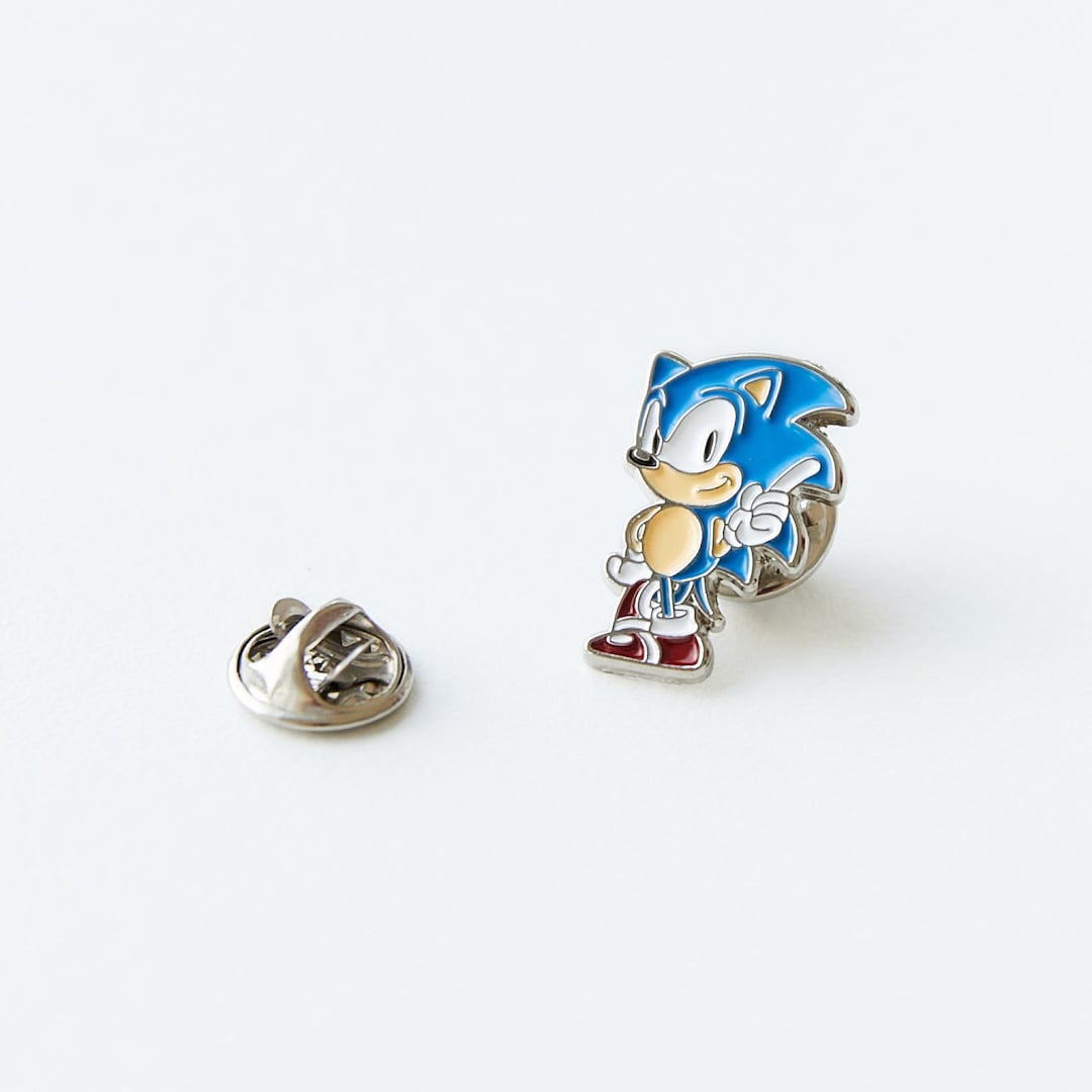 Sonic the Hedgehog Suit Pin Retro Gaming Accessory Handcrafted Geeky ...