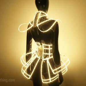 Burning Man Shoulder Pieces With LED Lights Rave Outfits LED Shoulder ...