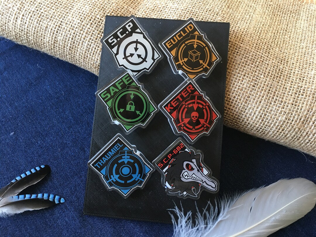 PINS SCP Foundation - Etsy