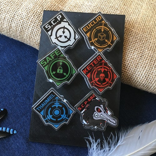 PINS SCP Foundation - Etsy