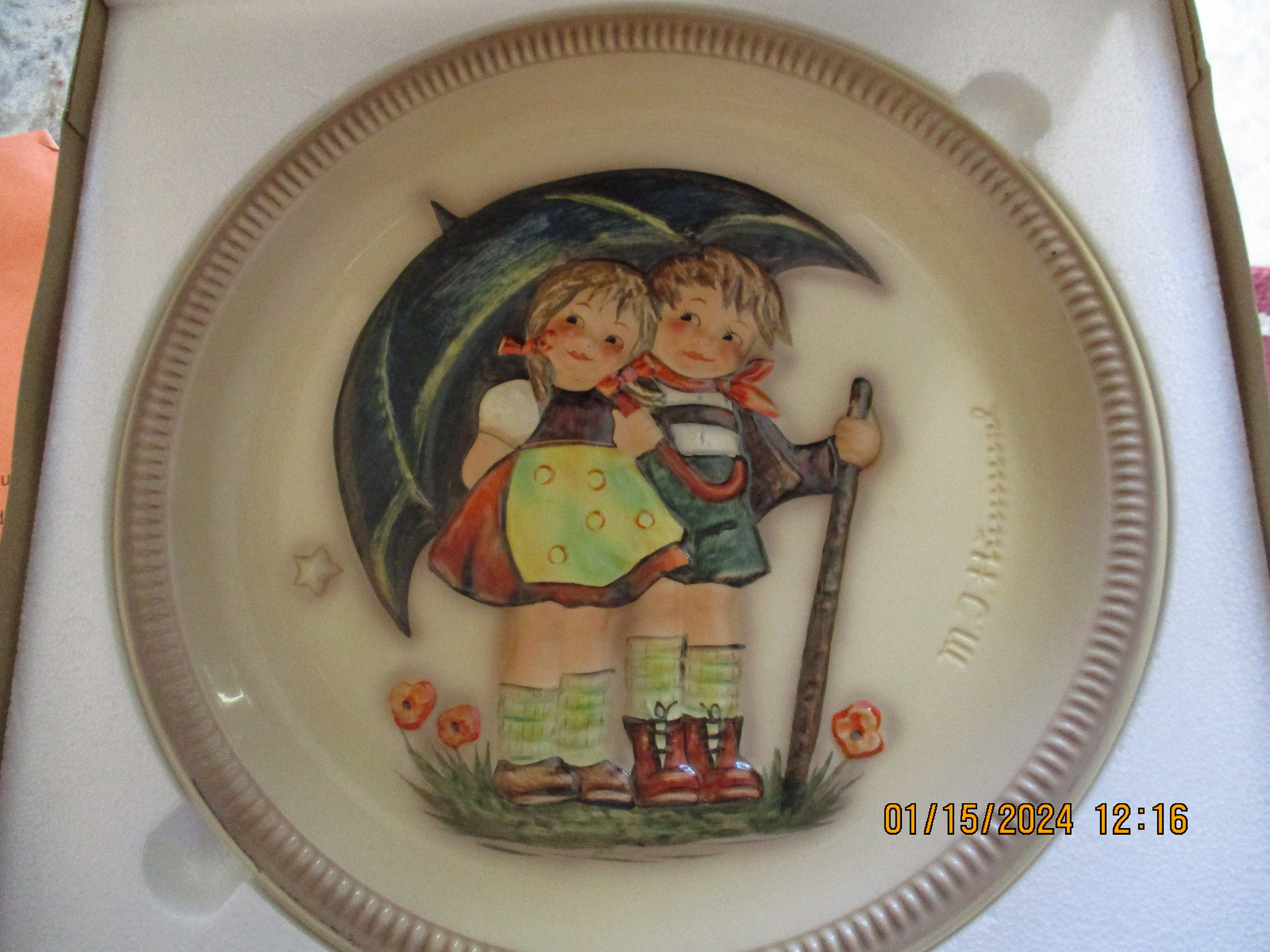 1975 HUMMEL Anniversary Collector Plate Rare STORMY WEATHER 10" 1st ...