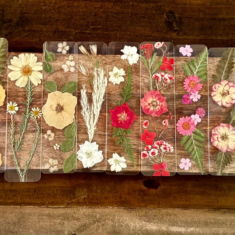 Flower Bookmark - Etsy