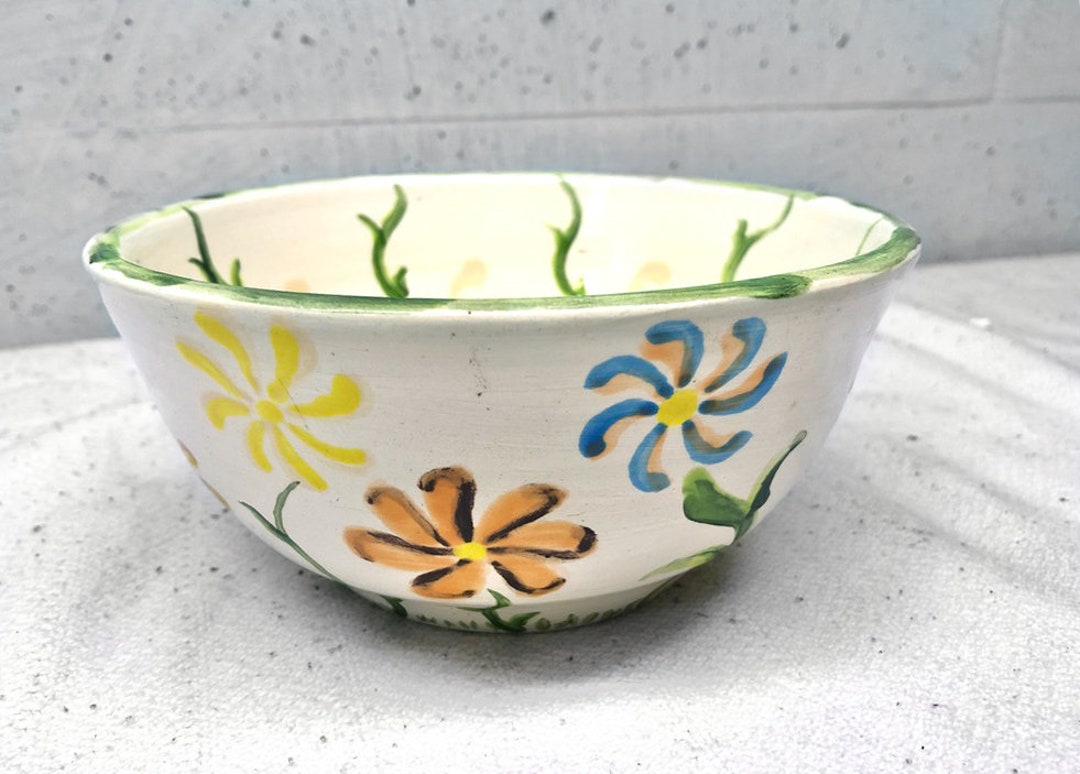 Flower Ceramic Bowl Handmade and Painted - Etsy