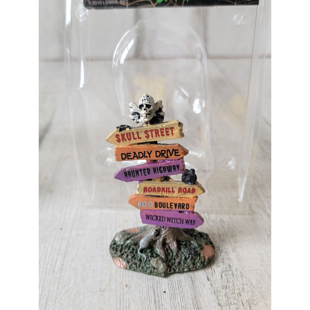Lemax Spooky Town Scary Road Signs Skull Halloween Village Accessory - Etsy