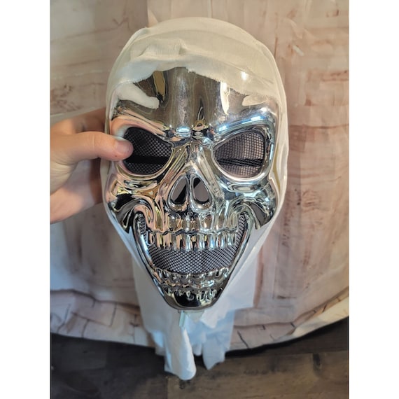 Shiny silver scary Halloween skeleton mask - Gem