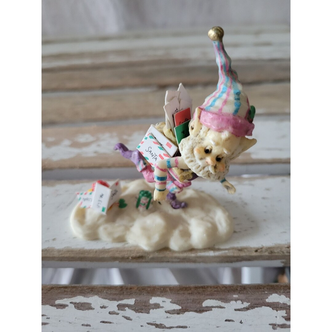 Enesco Zippy Mailman Elf Carrier Sandi Zimnicki Vintage Village Figure ...