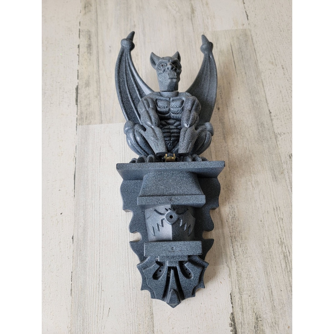 Trendmasters 1995 Gargoyle Door Knocker AS IS Halloween Home Prop Decor ...