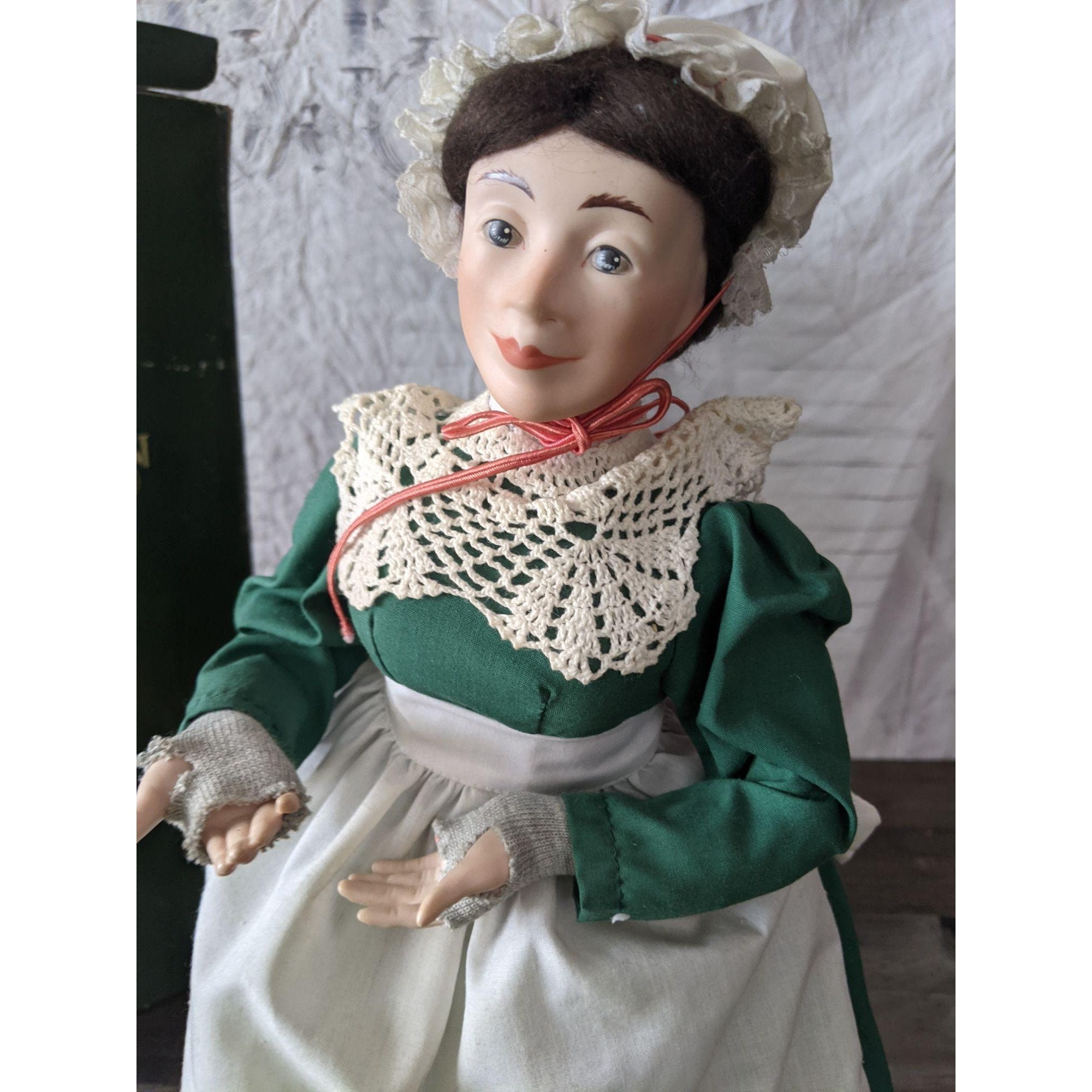 Dept 56 Mrs Cratchit Lady Scrooge Doll Figurine Large 59072 - Etsy UK