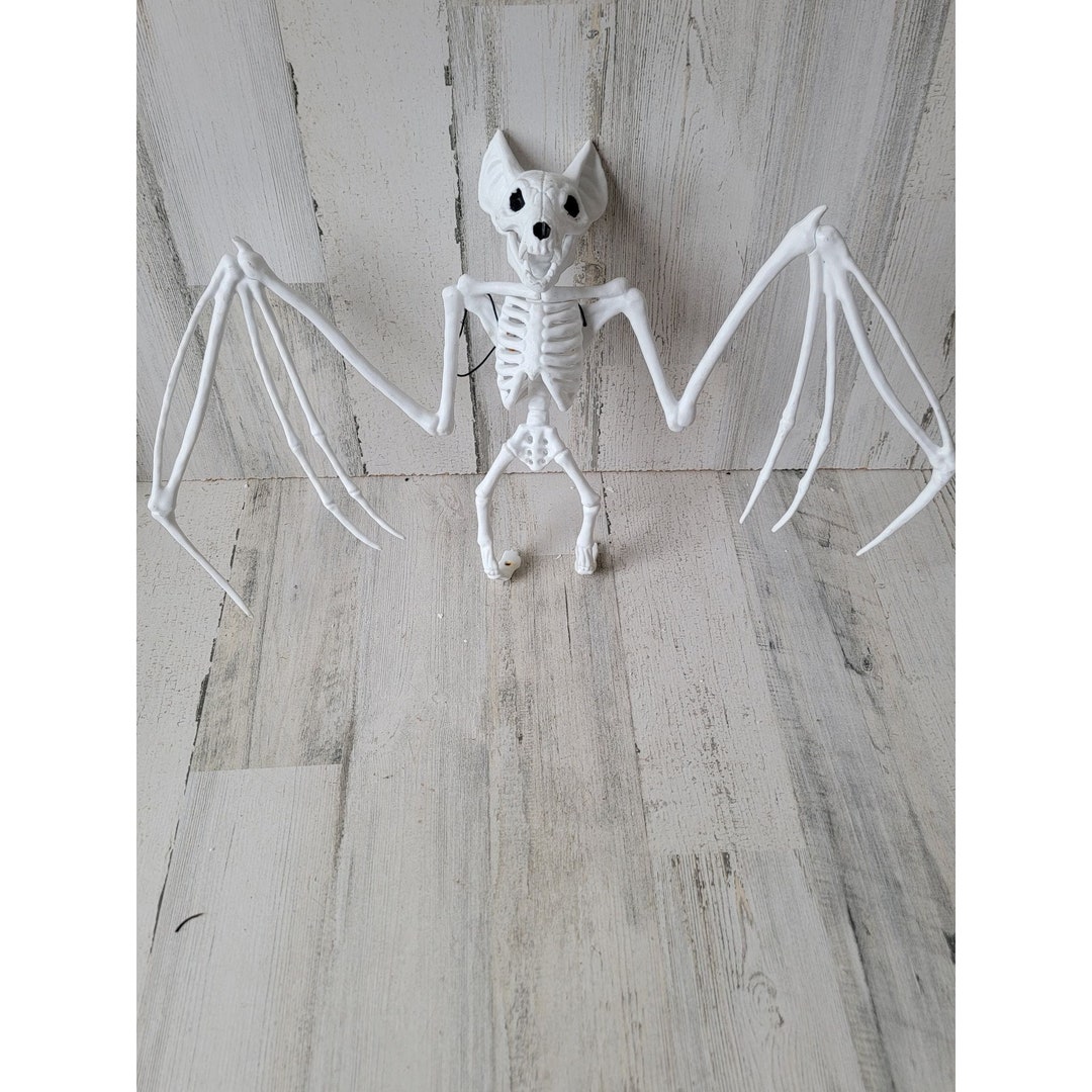 Hanging Skeleton Bat Crazy Bonez Large Halloween Prop Decor - Etsy