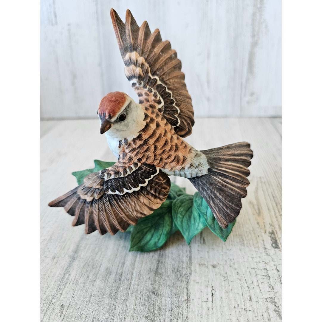 Lenox Chipping Sparrow Bird Porcelain Figurine Vintage 1990 Flying ...