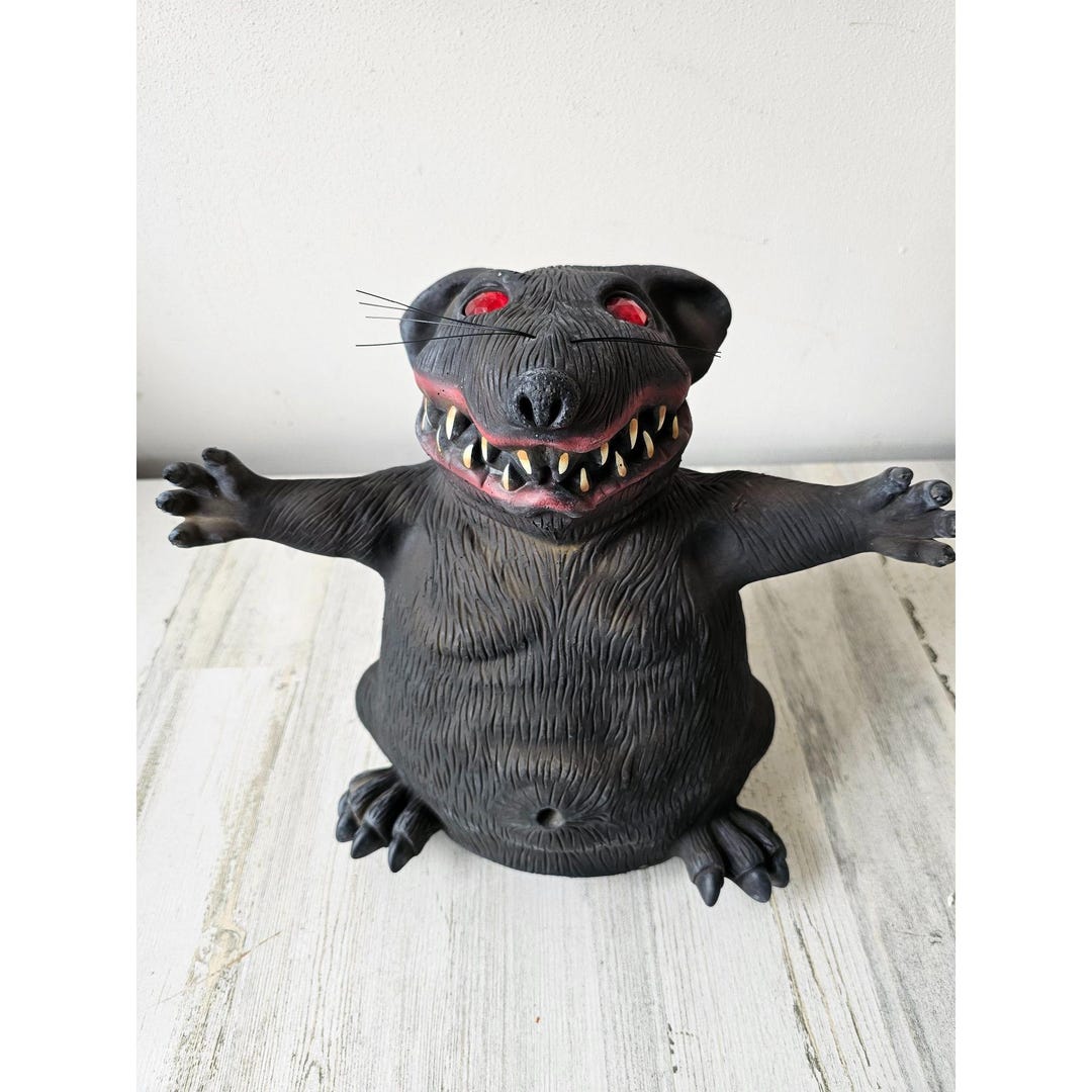 Vintage Seasons Zauders Rubber Large Rat Gemstone Halloween Prop Decor ...
