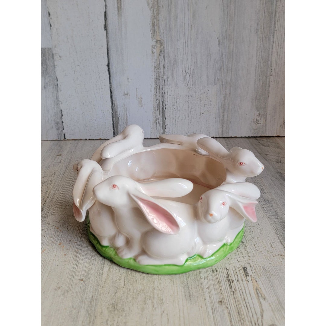 Vandor 1983 Circle Easter Bunny Rabbit Spring Dish Ceramic - Etsy