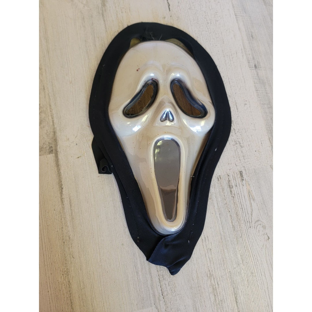 E.U. Scream Blood Splatter - Etsy