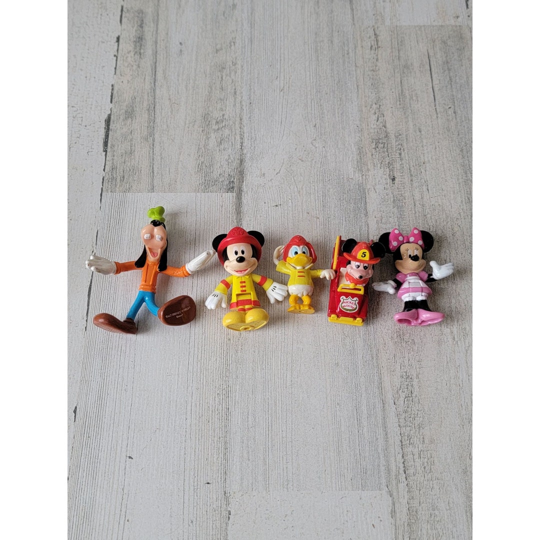 Disney Mickey Mouse Firefighter Donald Duck Fire Truck Mini Pluto ...
