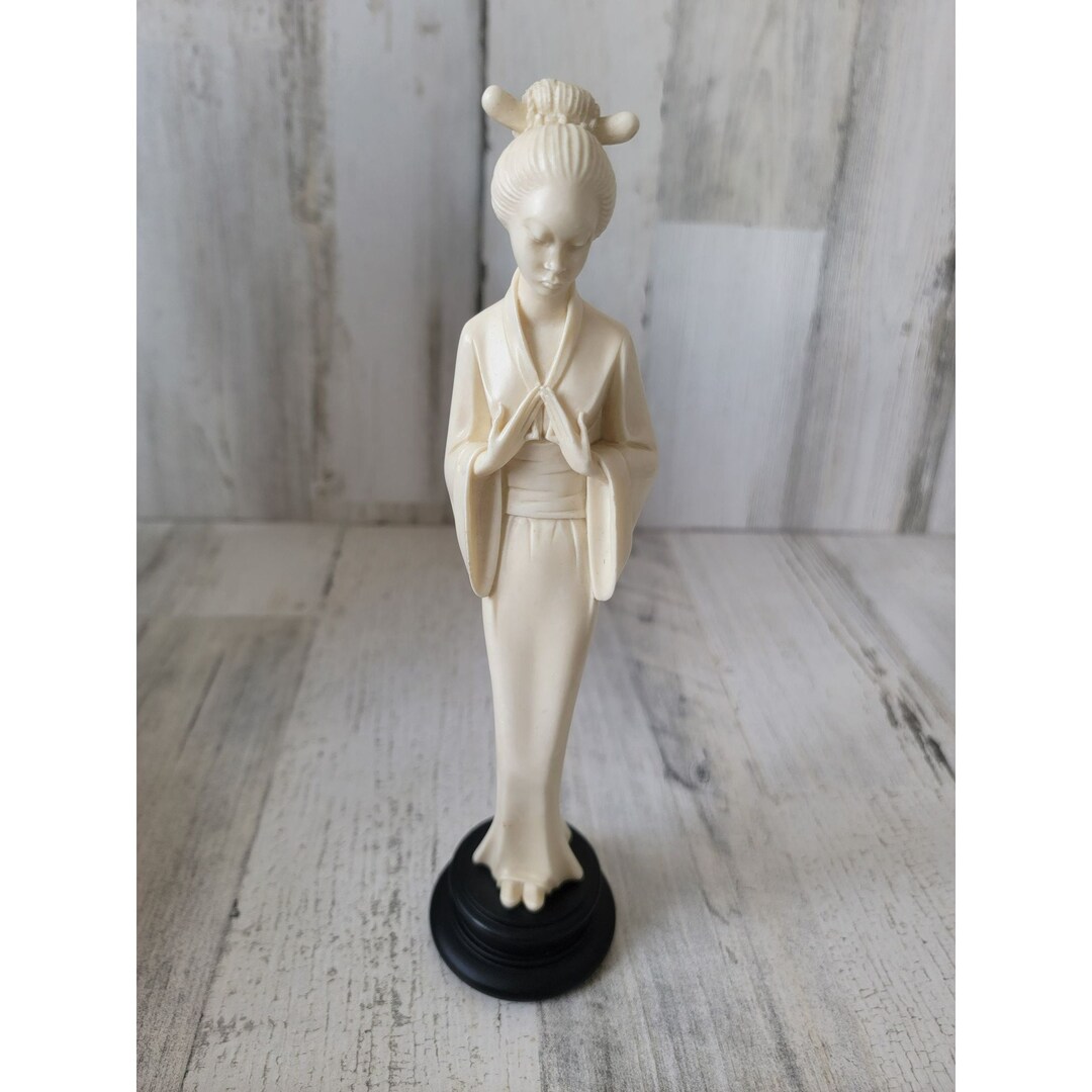 Golden Crown E&R Italy Geisha Woman Figure Collectible - Etsy