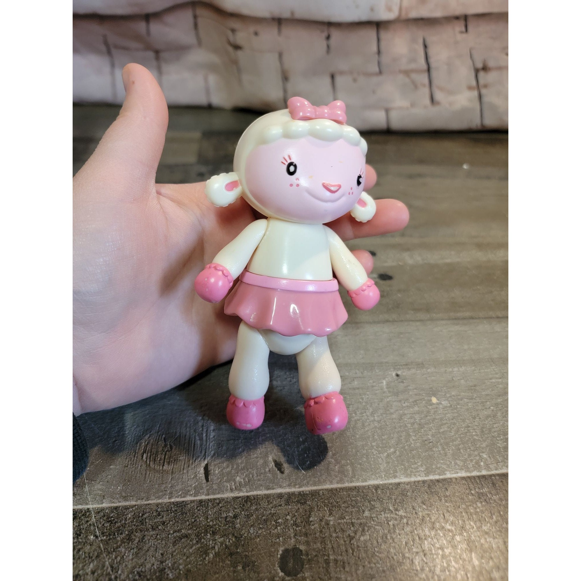 Doc Mcstuffins Lambie Face
