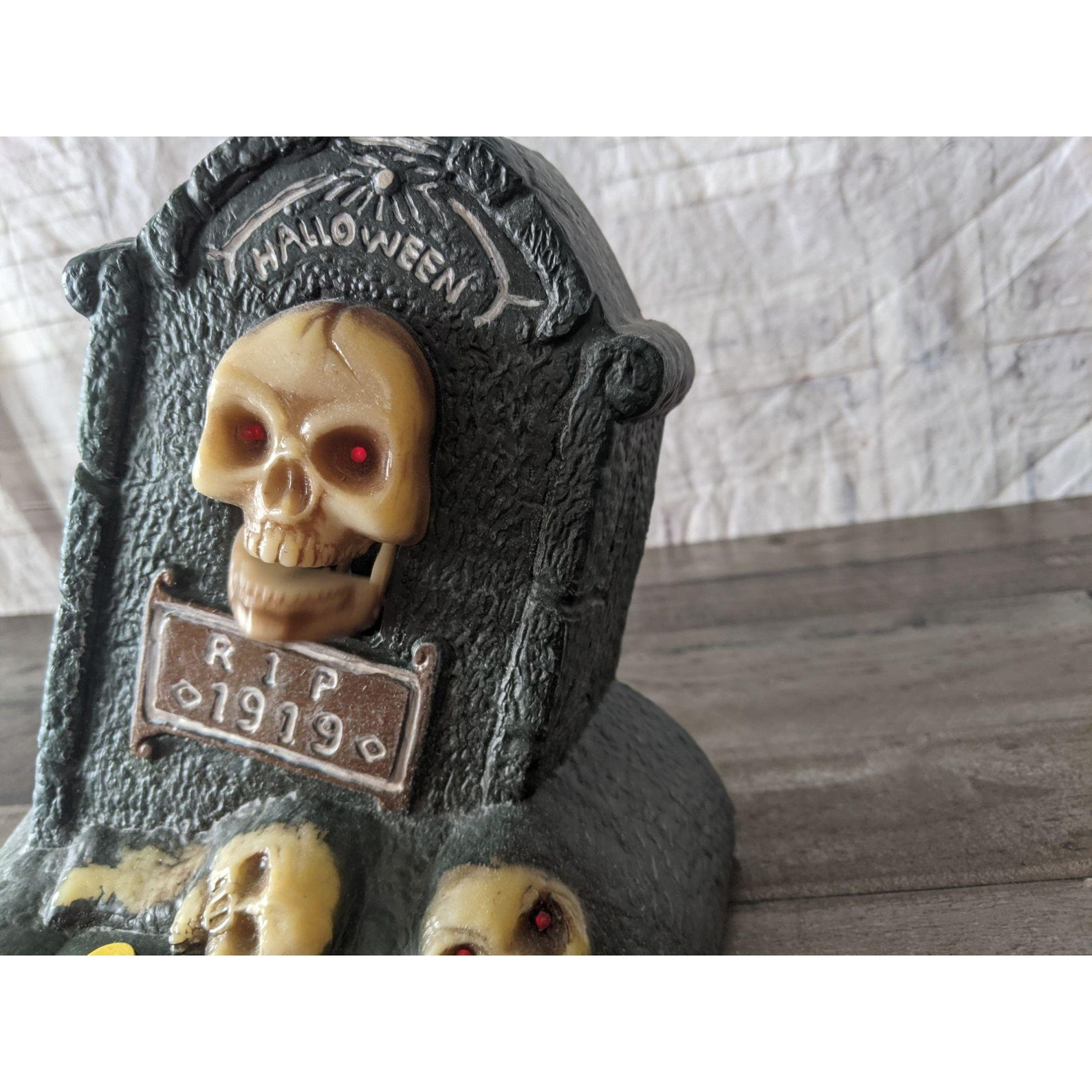 Gemmy Skull Halloween Tombstone Prop Howlin Decor Animated | Etsy