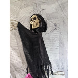 Grim Reaper Skeleton Halloween Prop - Etsy