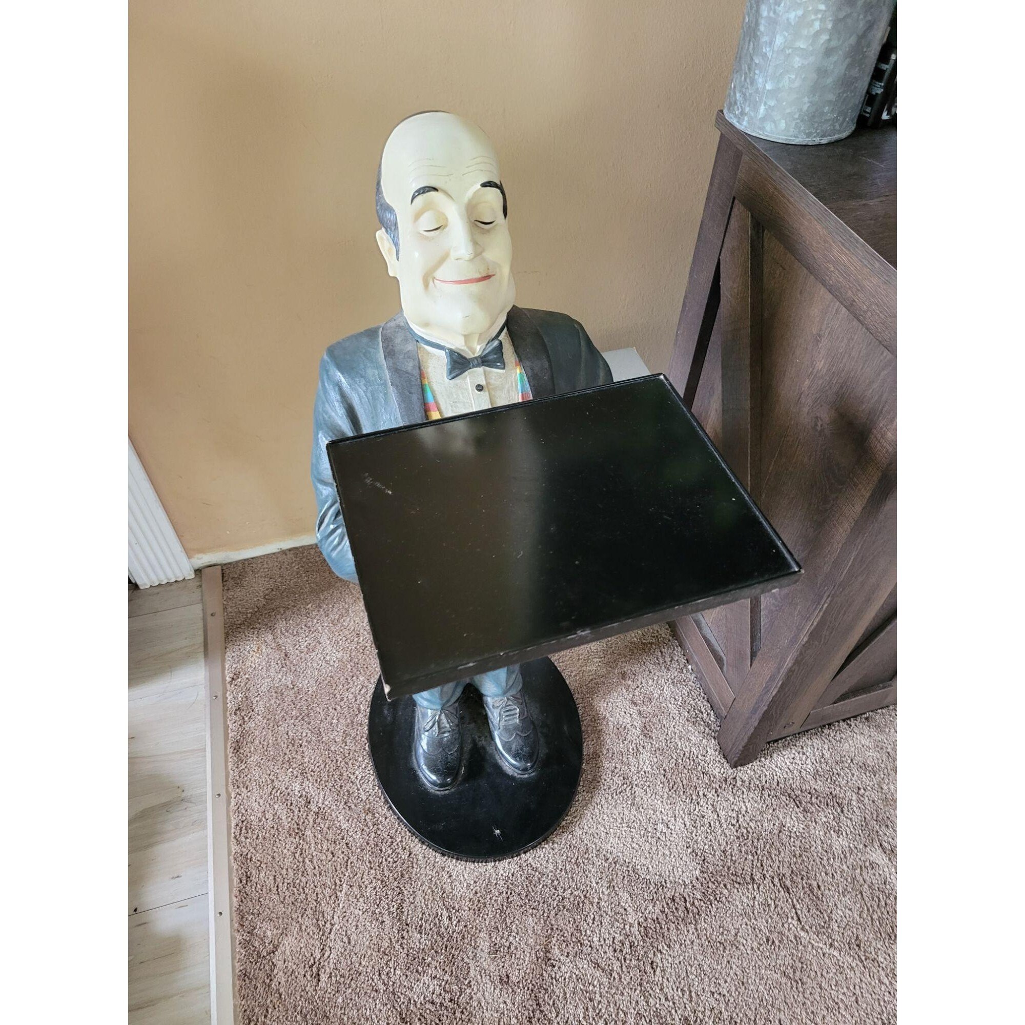 Butler Statue for sale | Only 4 left at -60%