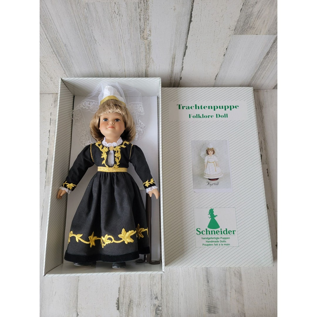 Schneider Kyrtill Trachtenpuppe Folklore Doll Porcelain Collectable - Etsy