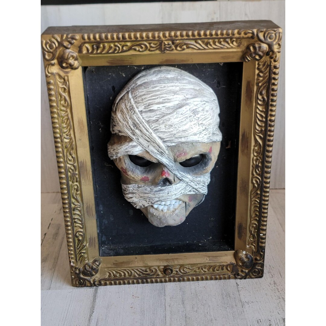 Gemmy AS IS Haunted House Mummy Wall Frame Hanging Decor - Etsy