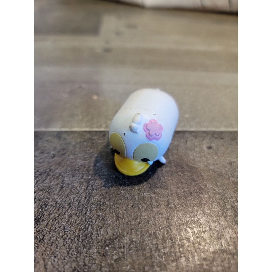 Tsum Tsum Daisy Duck Flower Toy Figure - Etsy