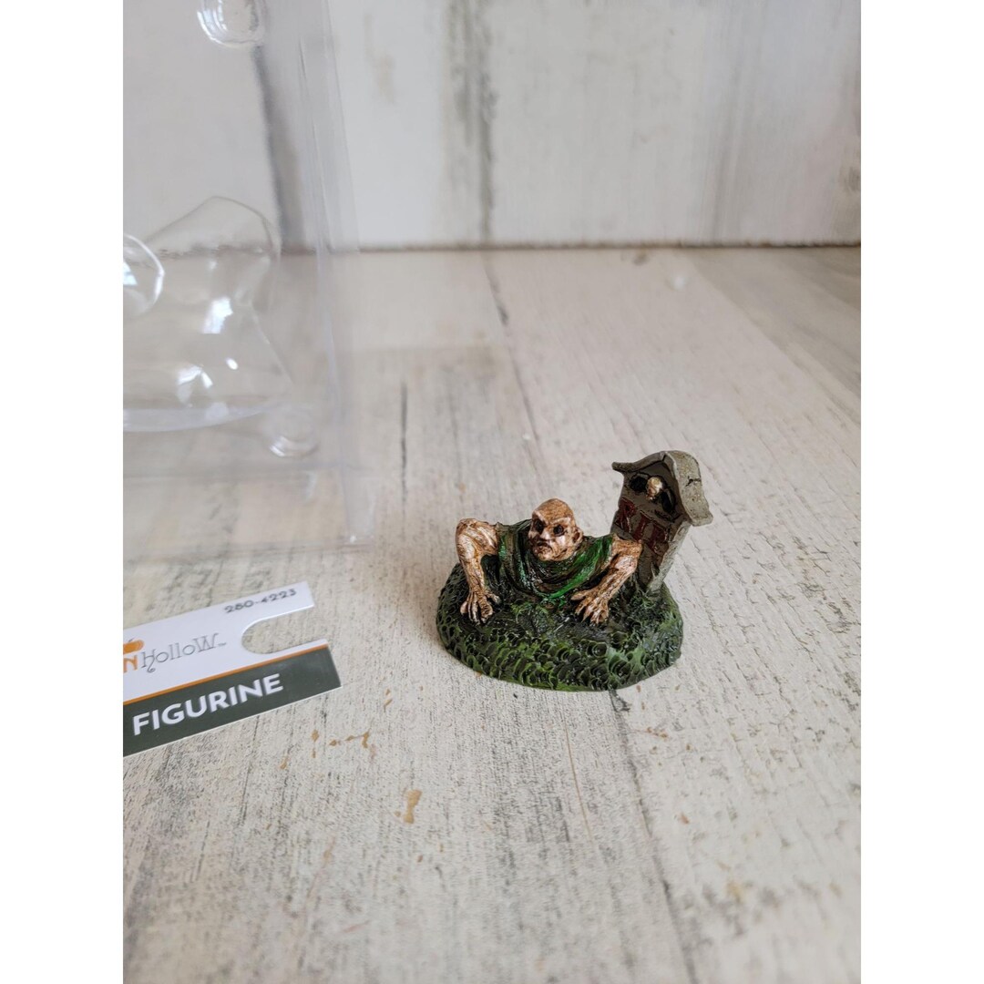 Menard Zombie Pumpkin Hollow Scary Halloween Village Accessory - Etsy UK