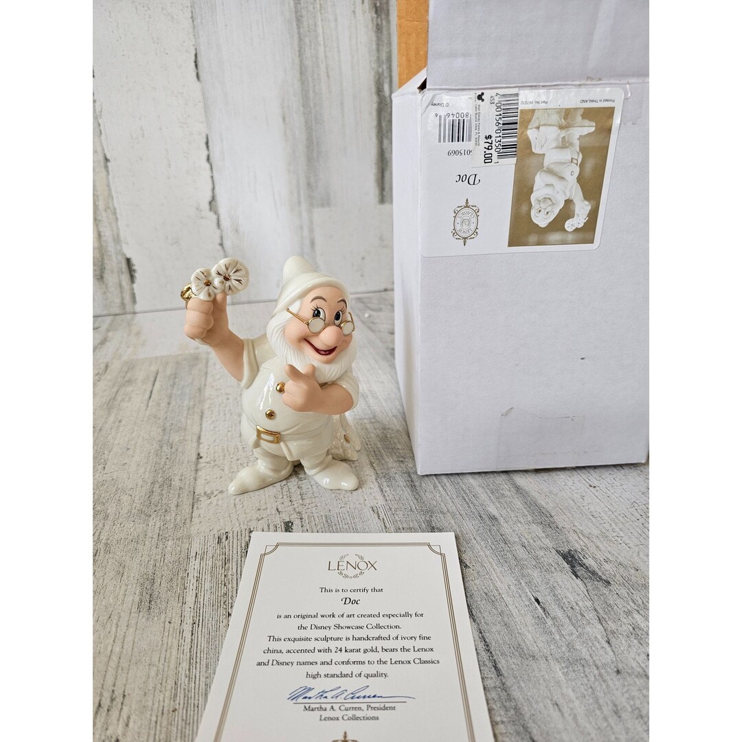 Lenox Doc Snow White Dwarf's Gold Classic Showcase Flower - Etsy