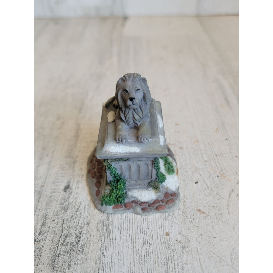 Miniature Lion Zoo Statue Gargoyle Village Accessory Xmas - Etsy