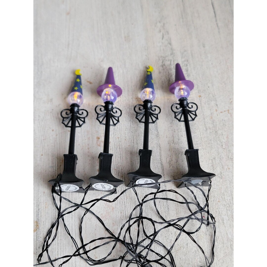 Lemax Spooky Town Witch Wizard Lamp Post Pole Village Halloween ...