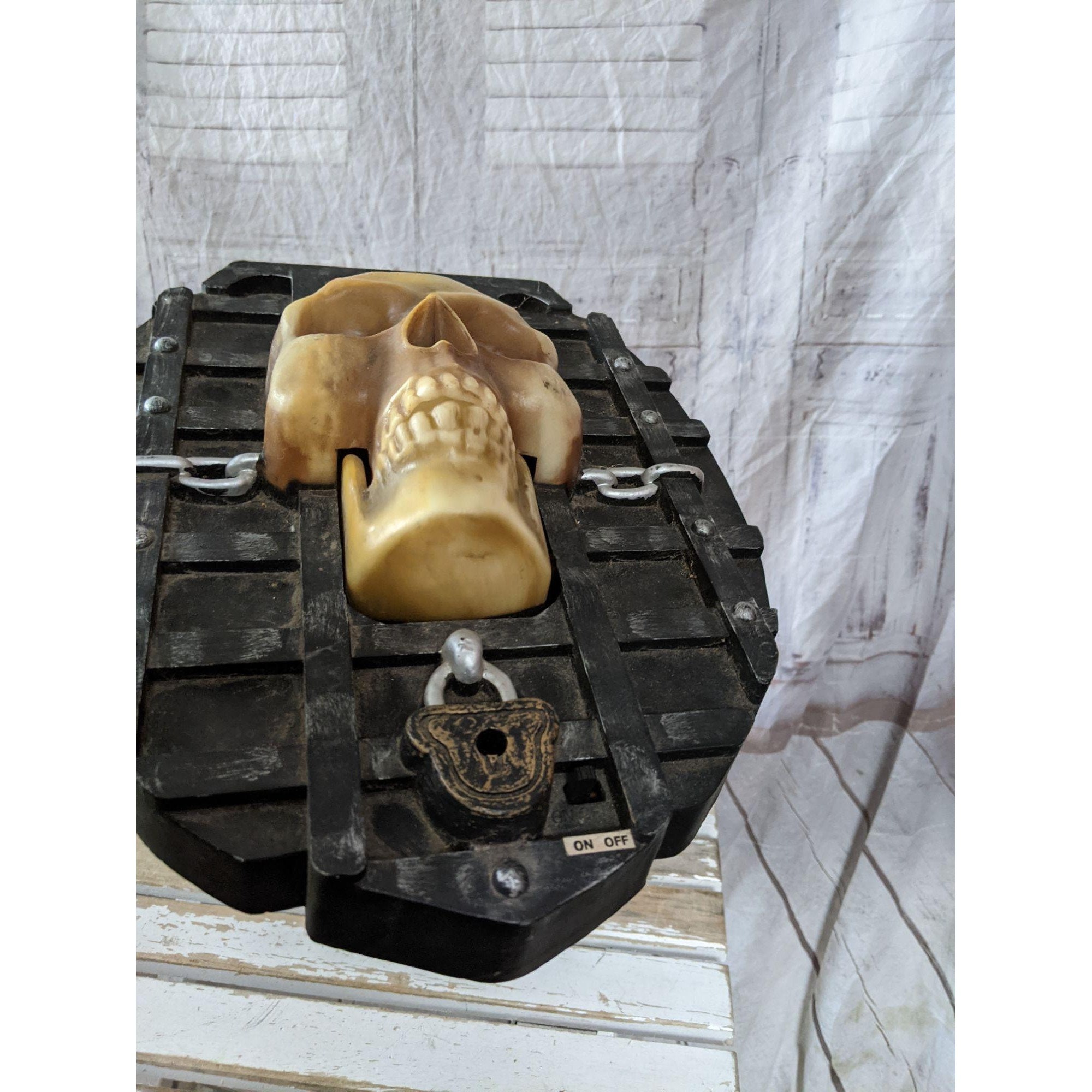 Gemmy singing skull hanging Halloween prop | Etsy