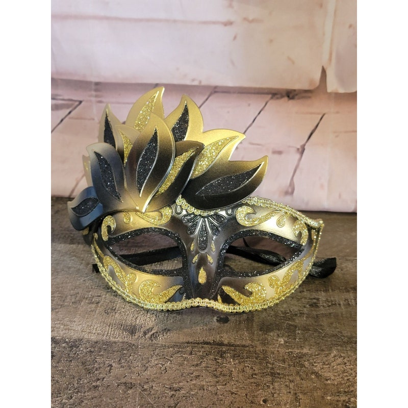 Gold Masquerade Mask - Etsy