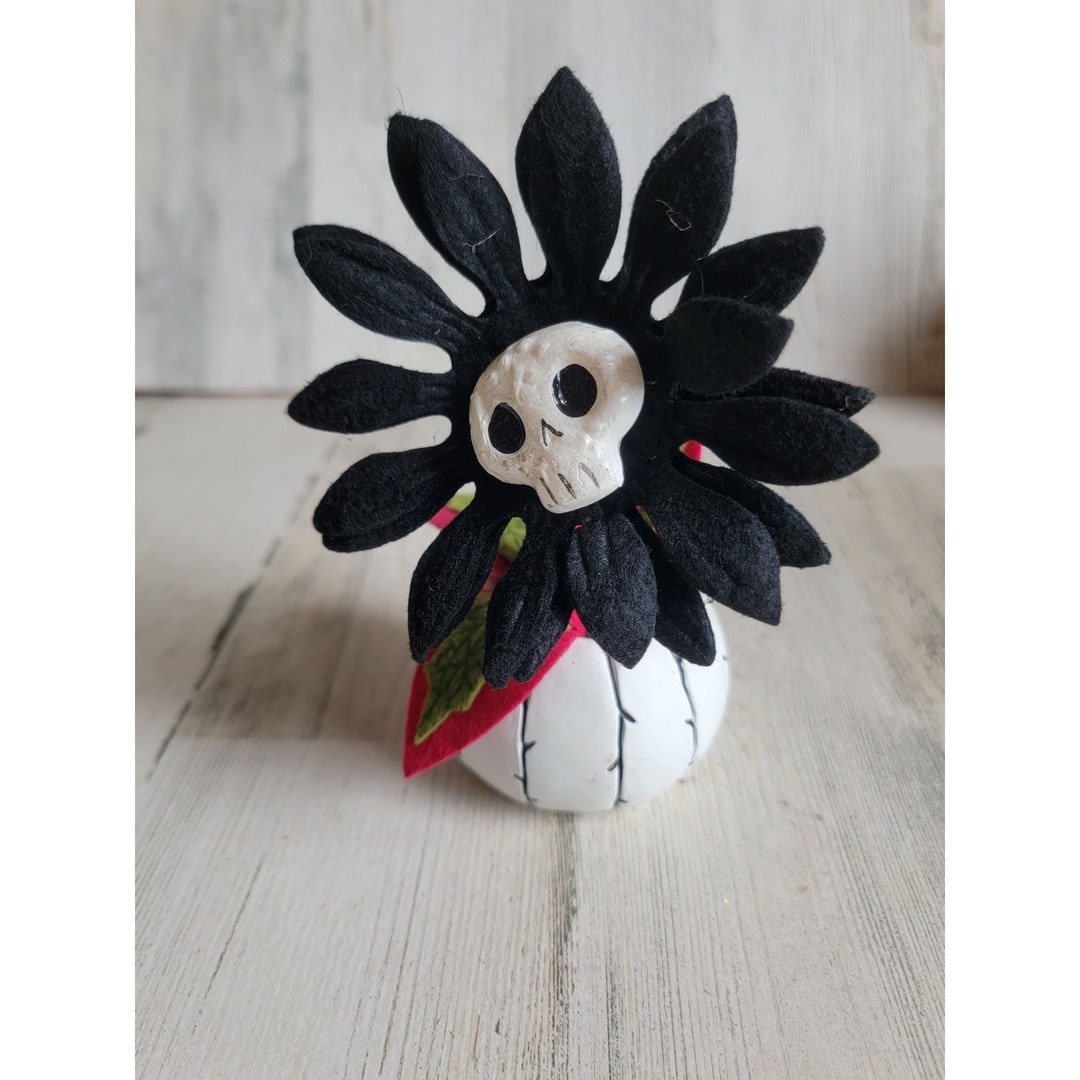 Hyde Eek Skeleton Flower Pumpkin Prop Halloween Scary Poison - Etsy