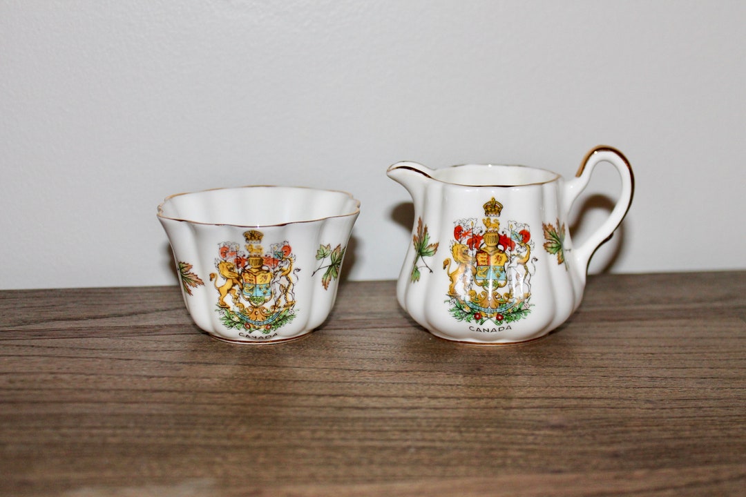 Taylor & Kent Fine Bone China Canadian Coat of Arms Commemorative Mini ...