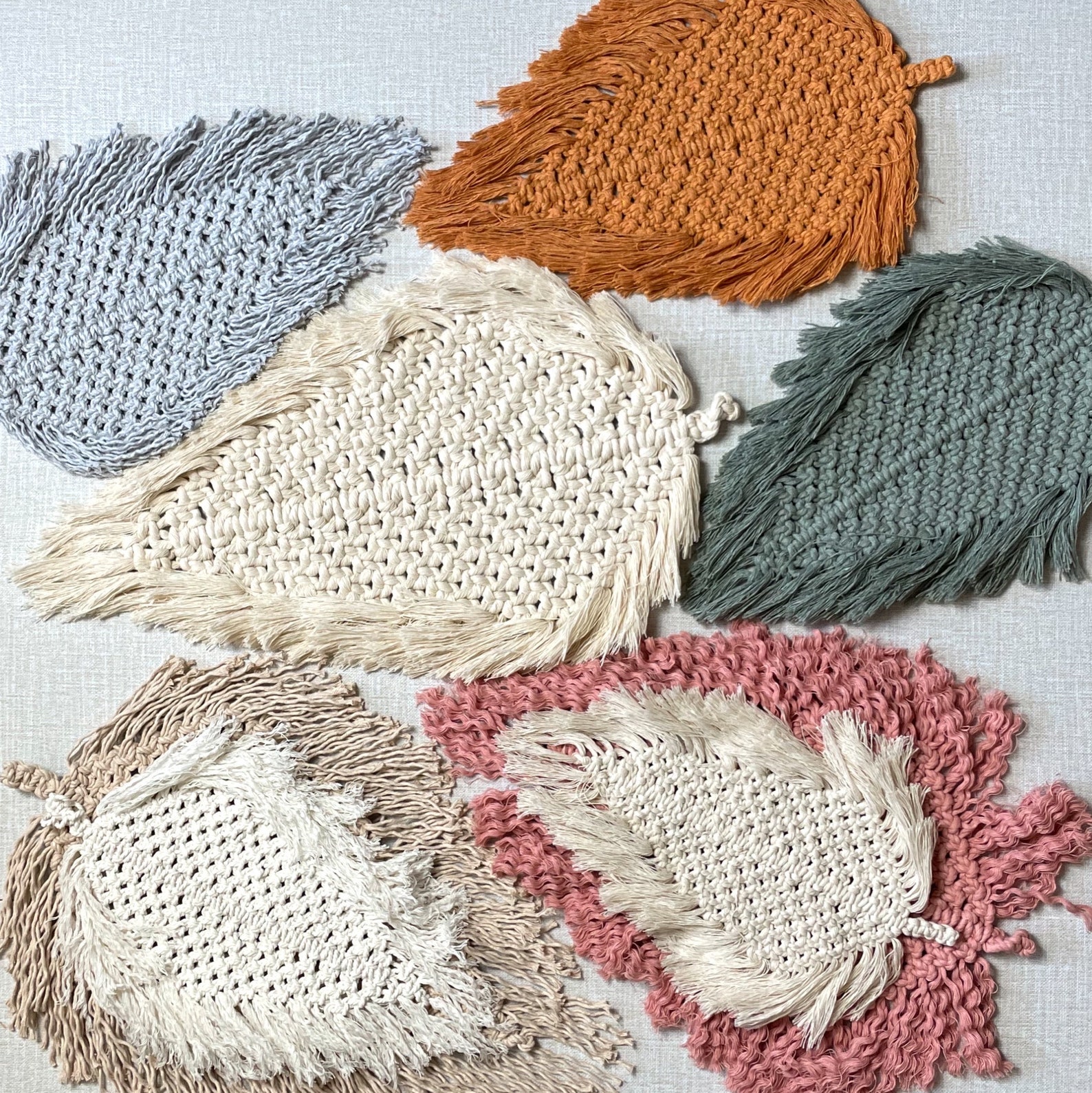 Macrame Leaf Pattern Download, Macrame Feather Wall Hanging Pattern ...