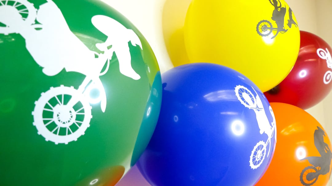 Motocross/dirt Bike Stunts Themed 12" Latex Party Balloons - Pack of 30 ...