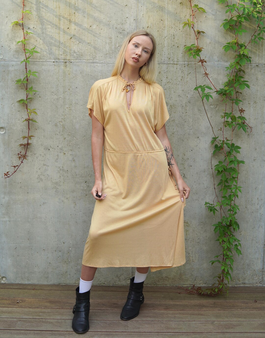 Vintage Light Yellow Dress: Suku San Short Sleeve Summer Bellow Knee - Etsy