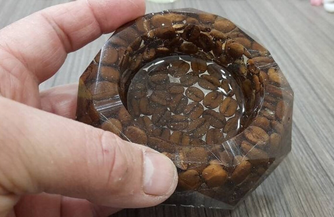 Epoxy Resin Ashtray, Ashtray With Golden Particles, Handmade Ashtray ...