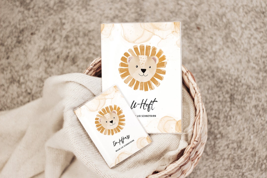 Set U-booklet and Vaccination Certificate Personalized LEON, Gift for ...