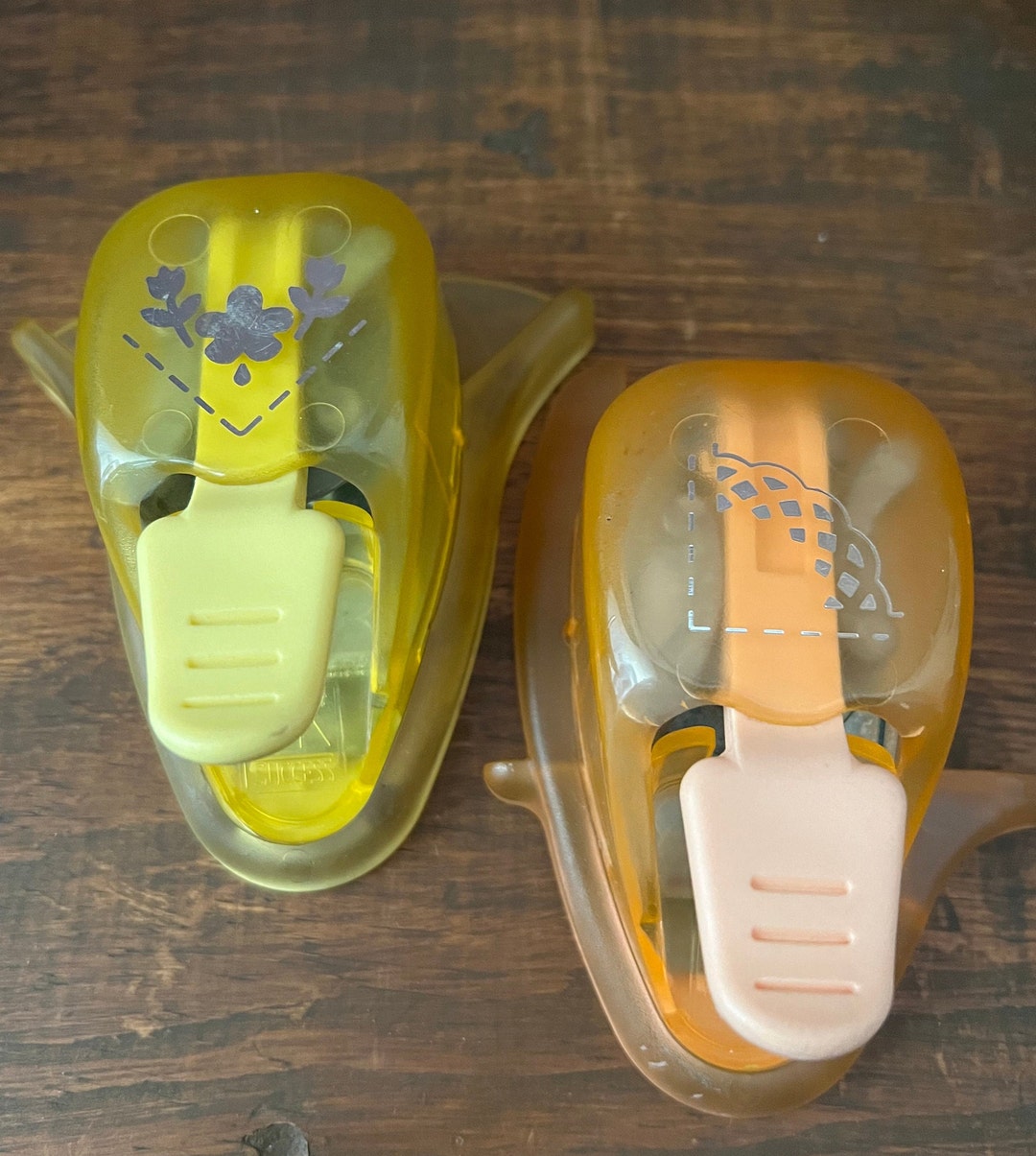 EK Success Corner Punches, Flower or Scallop - Etsy