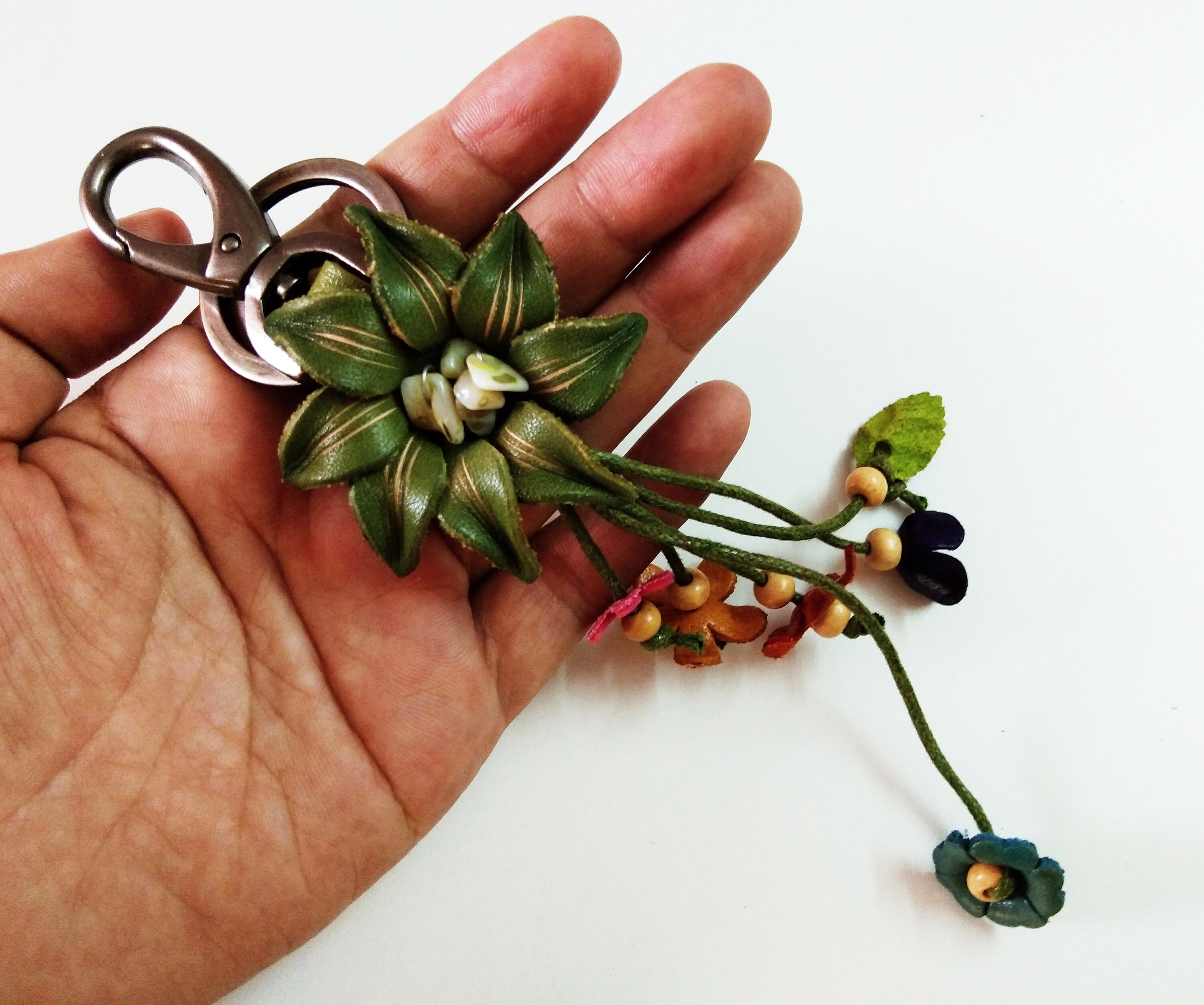 Leather Flower Keychain: Green Dahlia Bag Charm - Etsy