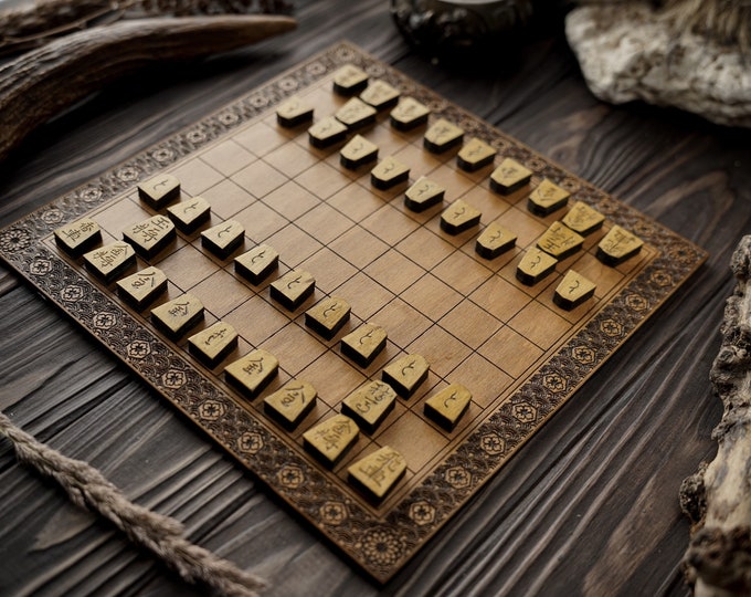 International / Westernized Shogi Set With Arrows and Japanese 1-kanji - Etsy