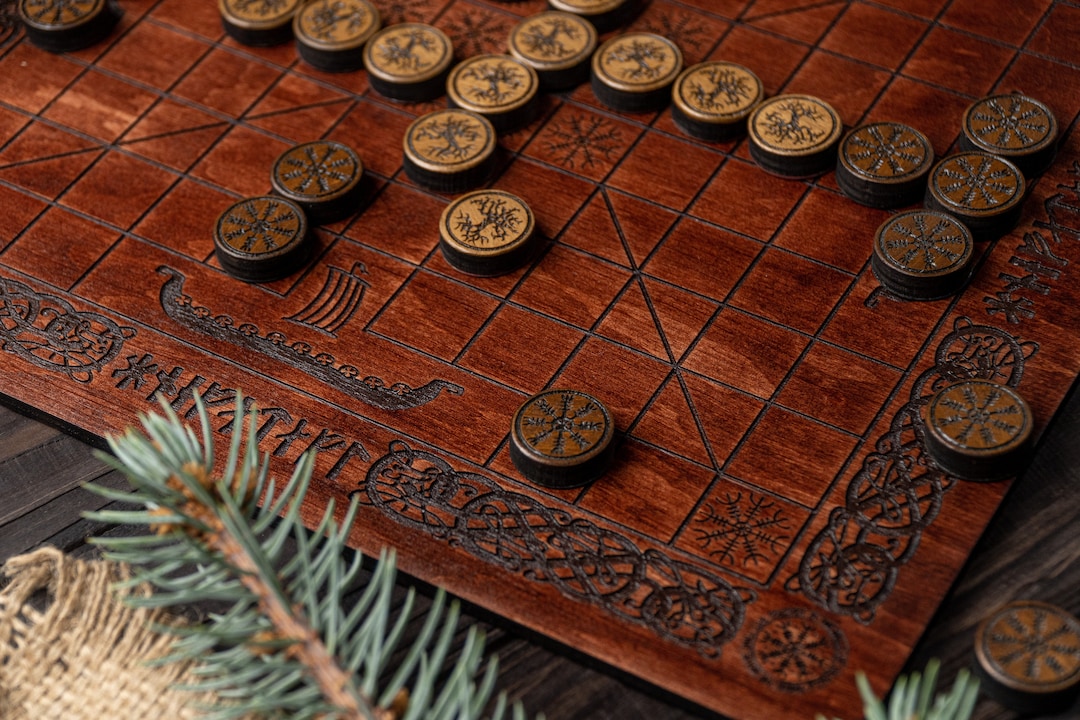 Hnefatafl "vegvisir" Board Game , Handmade Hnefatafl, Viking Chess ...