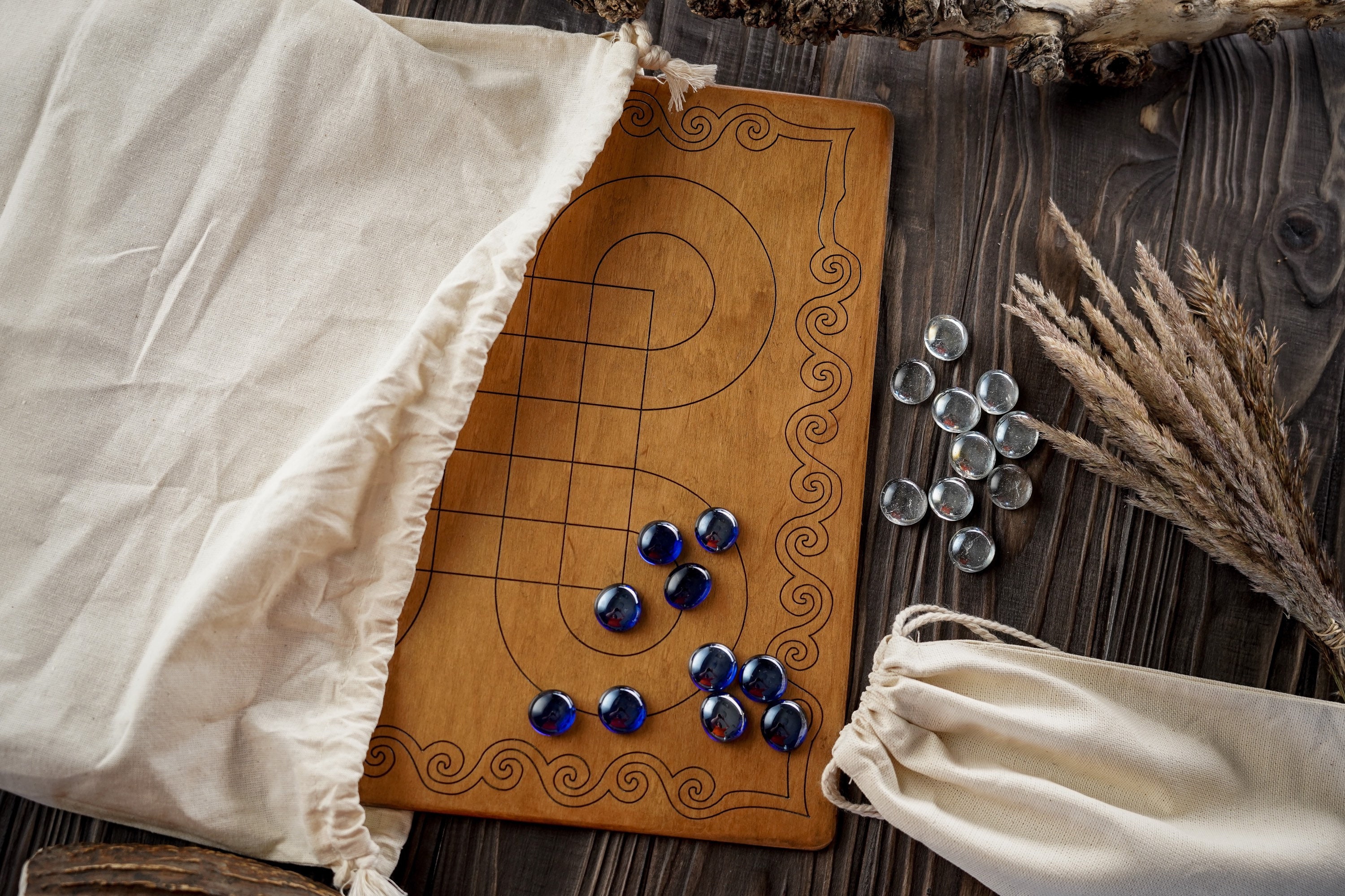 Surakarta Board Game Wooden Surakarta Indonesian Board Game - Etsy