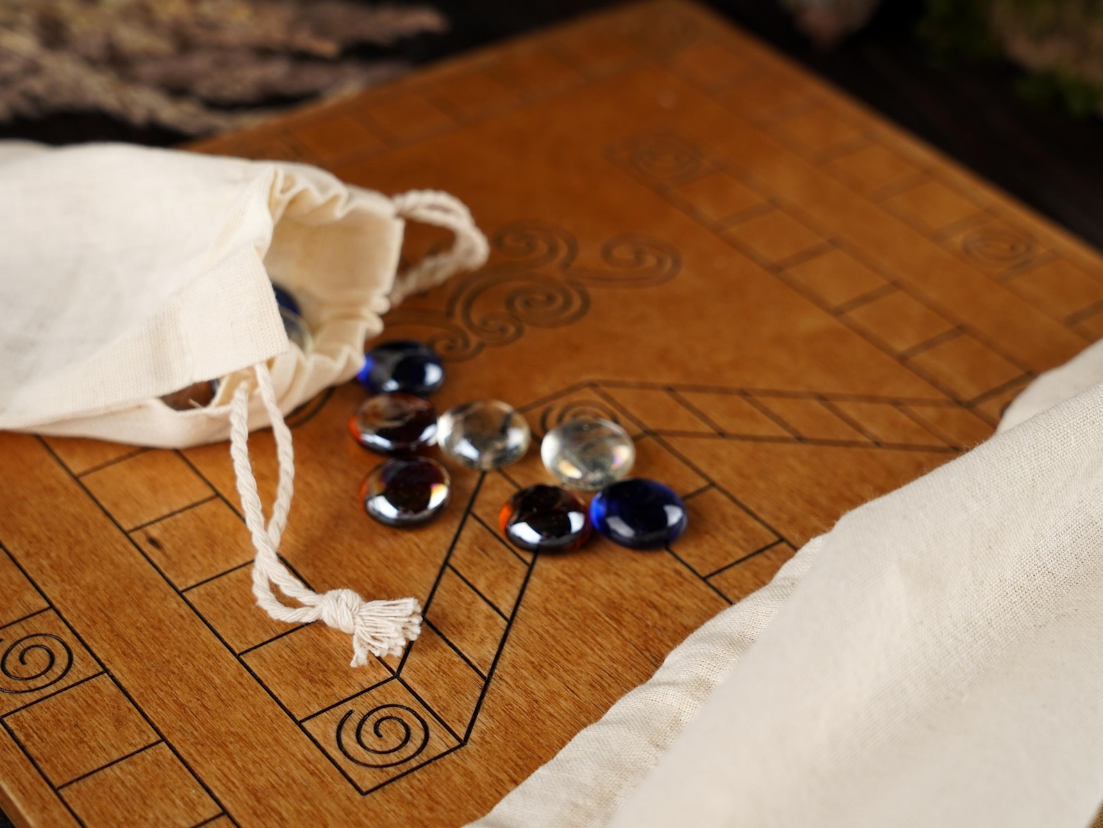 Pancha Keliya Board Game, Sri Lankan Race Game, Traditional Game, Sri ...