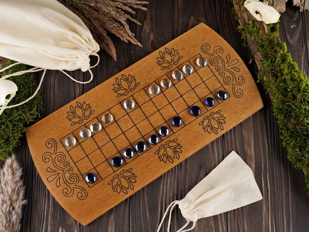 Sáhkku Sami Board Game, Traditional Game, Sami Board Game, Ancient Game ...