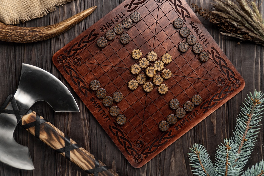 Hnefatafl "yggdrasil" Wooden Board Game , Handmade Hnefatafl, Viking ...