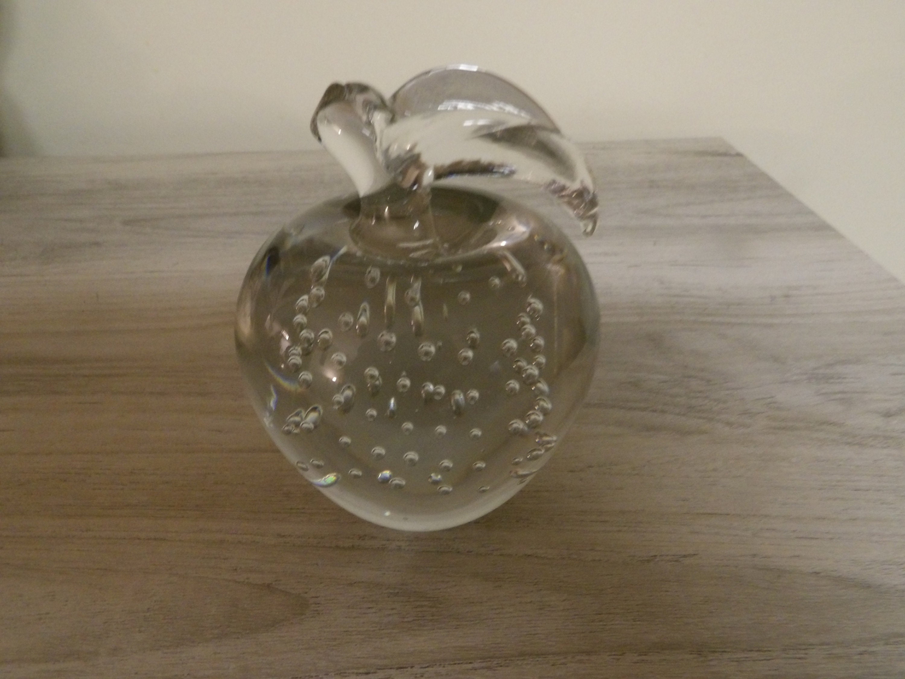 Handmade Crystal Clear Apple Paperweight Glass Controlled Bubbles 3.5 ...